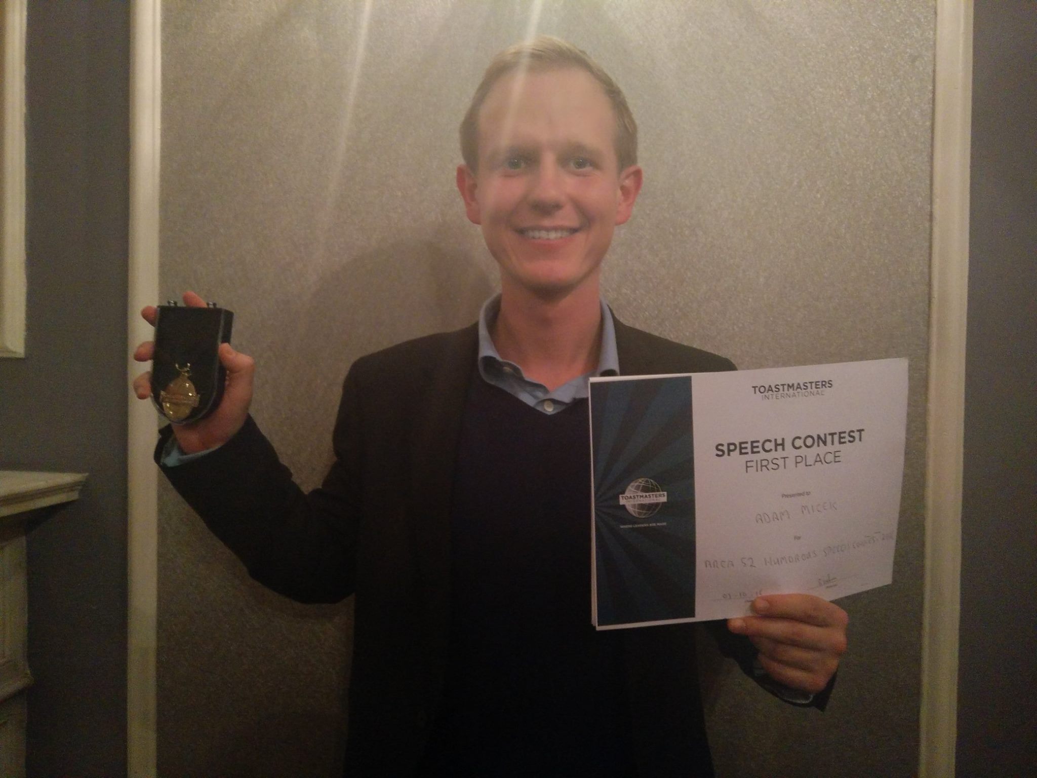 Historia Adama – co dają mi spotkania Toastmasters – Polish Your Polish